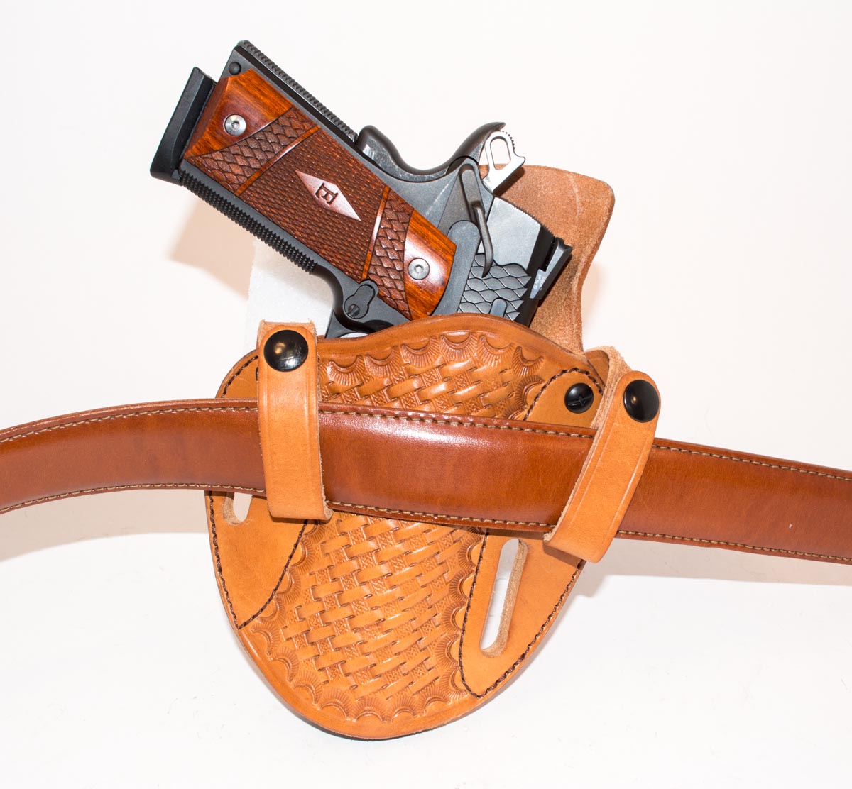 Holster Review: Simply Rugged Cuda IWB / OWB Holster