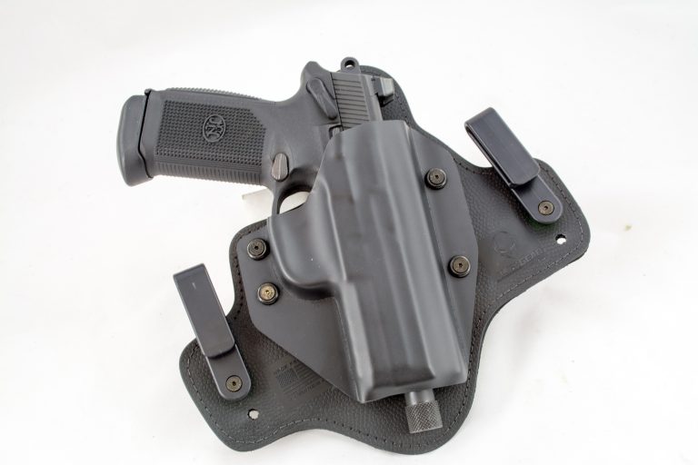 Holster Test: Alien Gear Cloak Tuck 3.0 IWB
